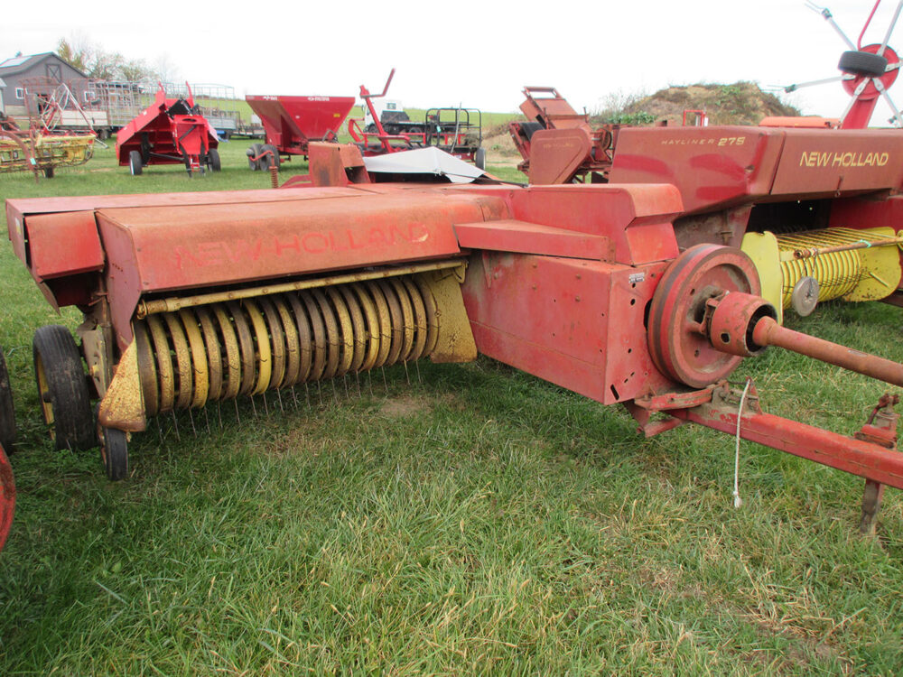 Square Baler (New Holland 273)