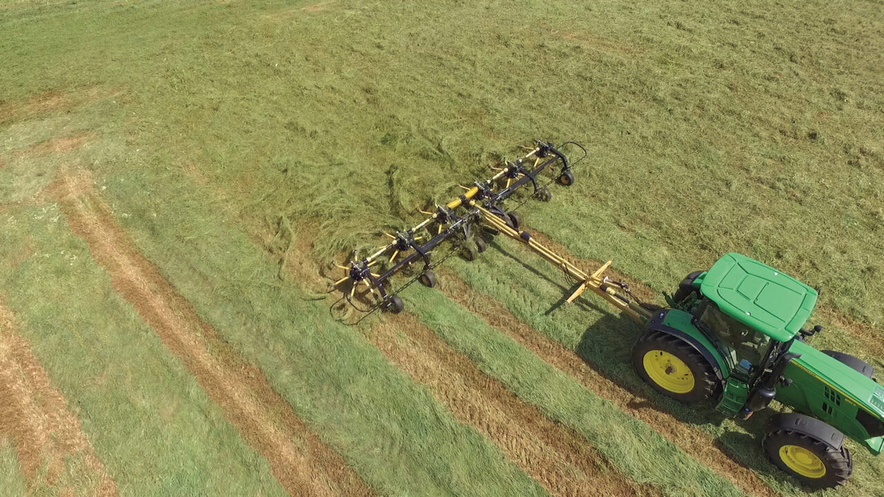 Be the first to review “Esch 6032 Tedder” Cancel reply